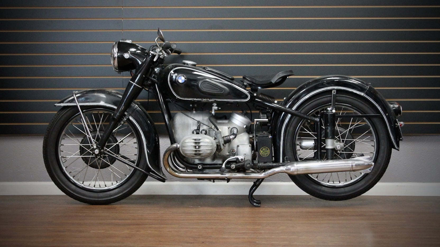 1952 BMW R51 3 – Motorcycle Specs